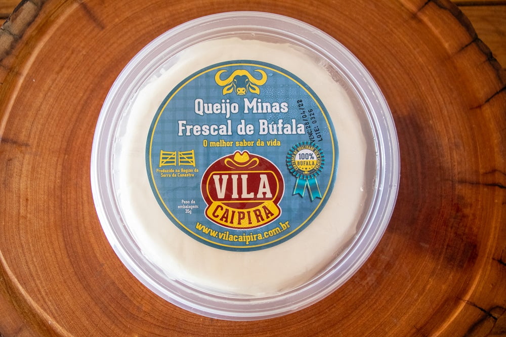 QUEIJO MINAS FRESCAL DE BÚFALA QUEIJO MINAS FRESCAL DE BÚFALA